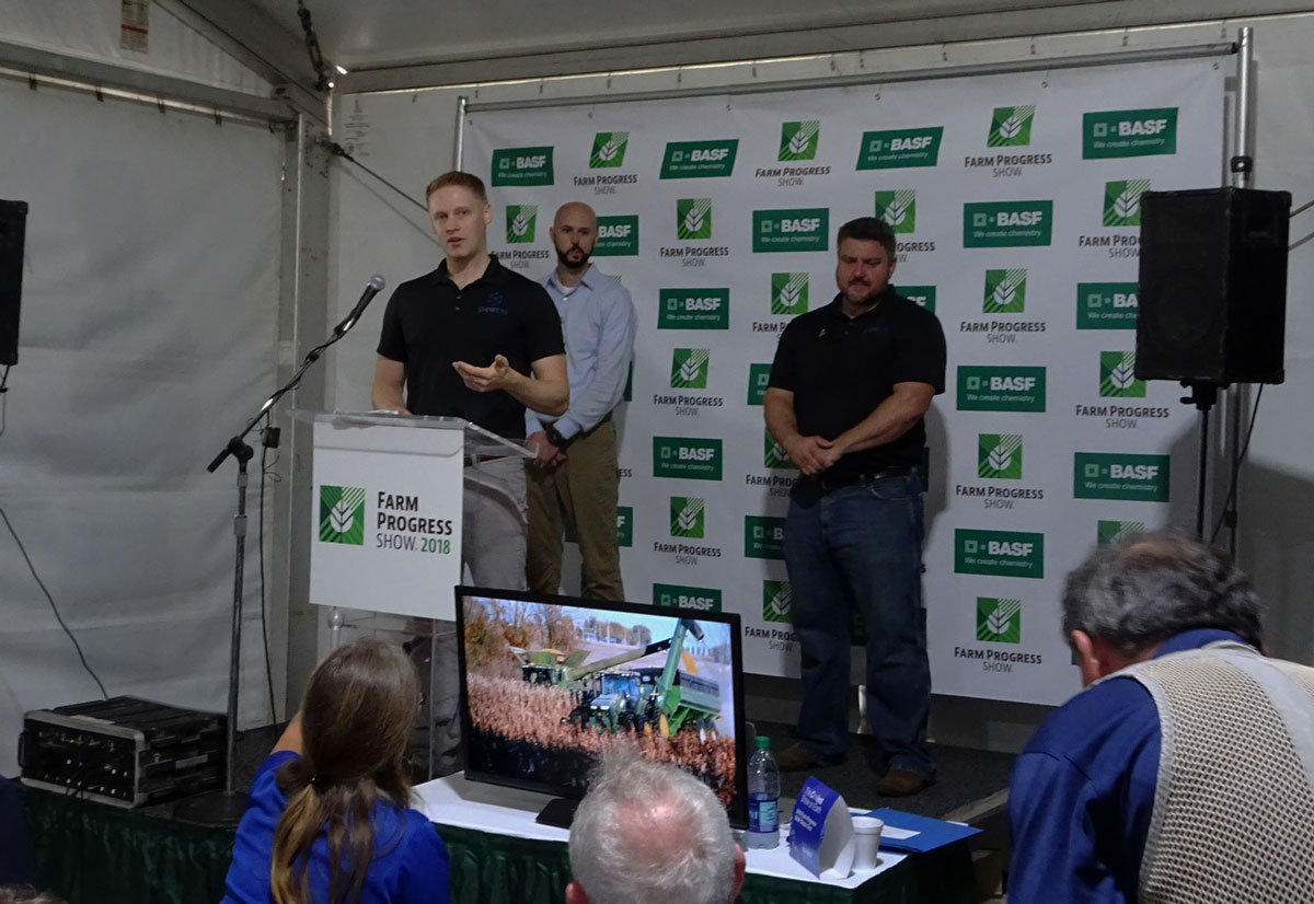 Smart Ag Driverless Tractor Demo at #FPS18 | AgWired